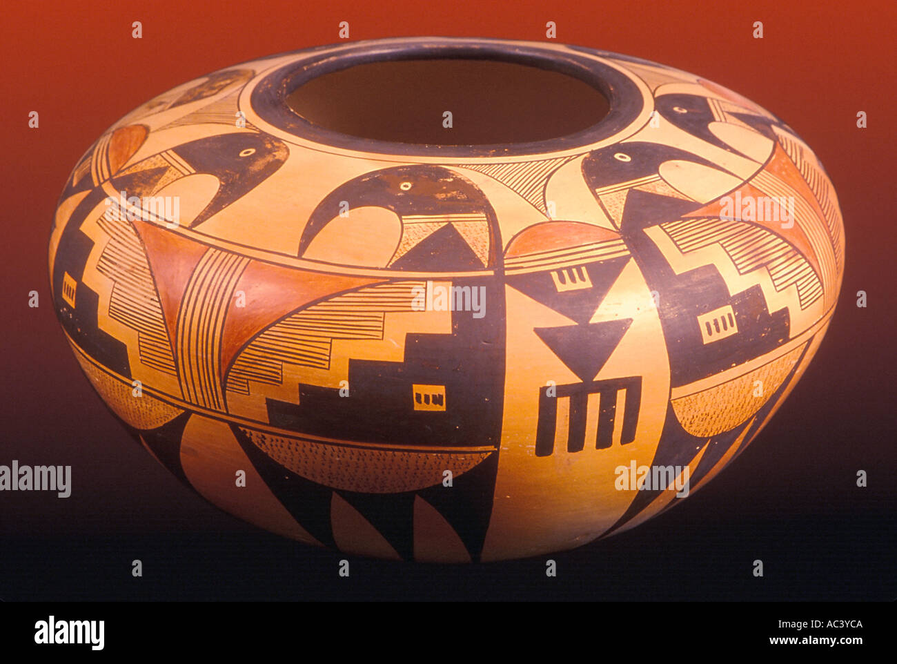 Pueblo Pottery Arizona High Resolution Stock Photography and Images - Alamy