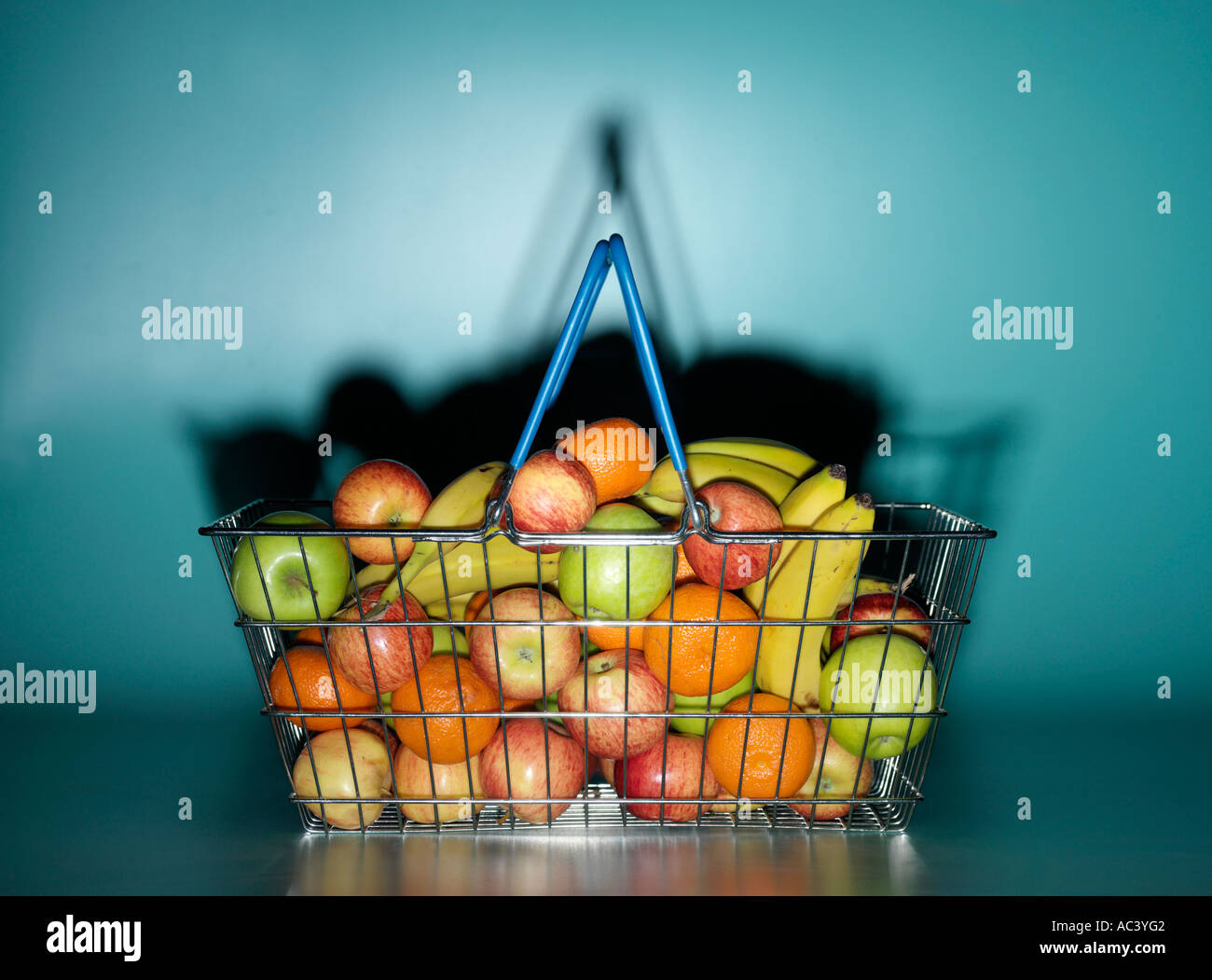Fruit yield hi-res stock photography and images - Alamy