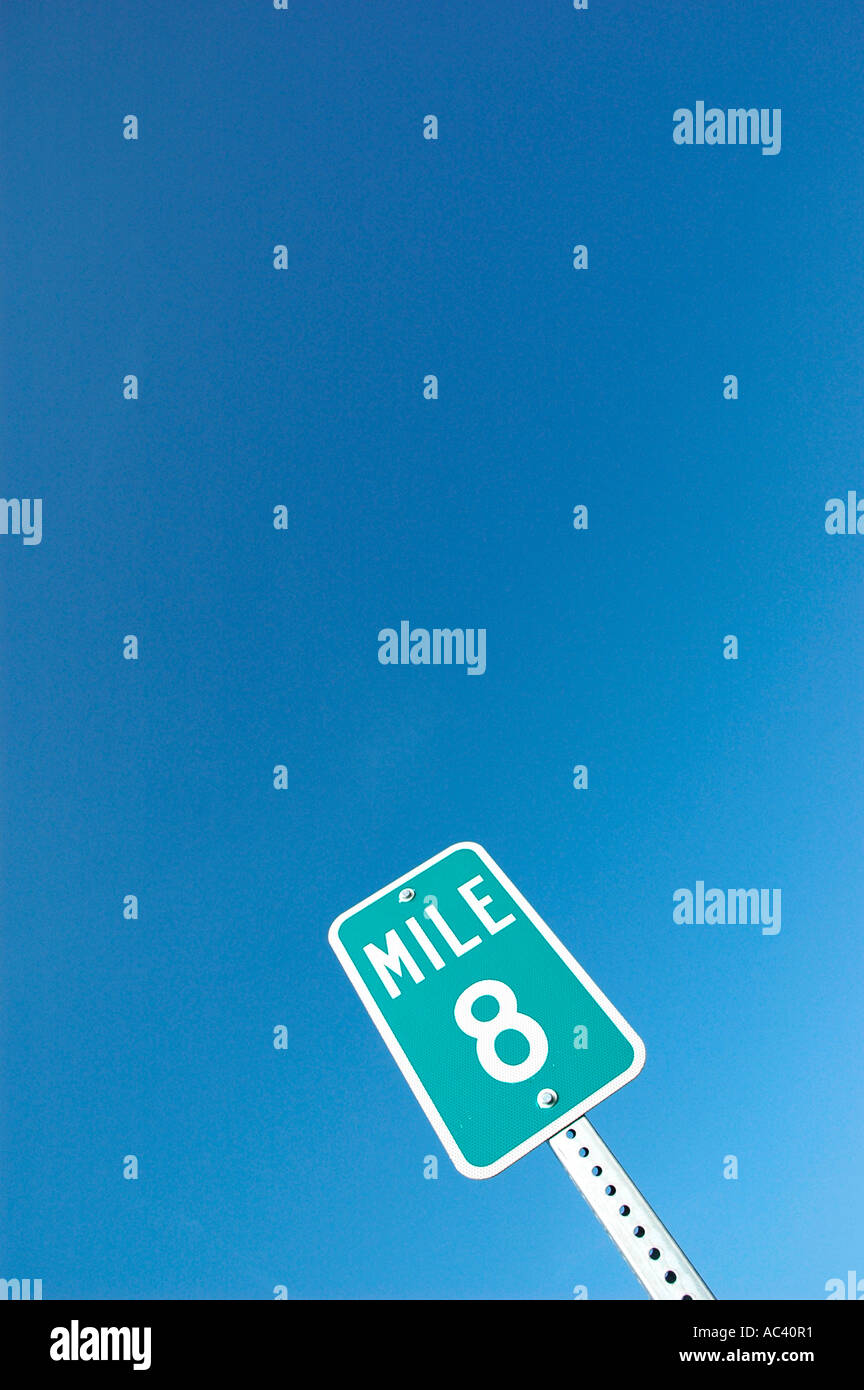 8 eight mile distance marker sign on freeway highway Stock Photo - Alamy