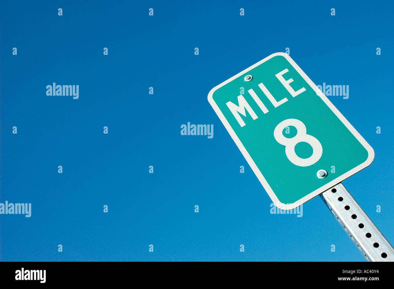 8 eight mile distance marker sign on freeway highway Stock Photo - Alamy