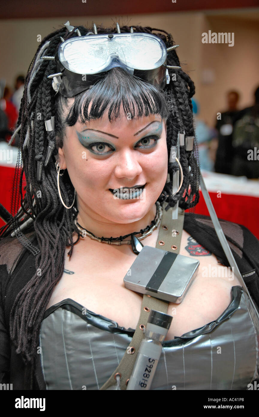 Young People at MegaCon dressing and acting like characters they admire ...