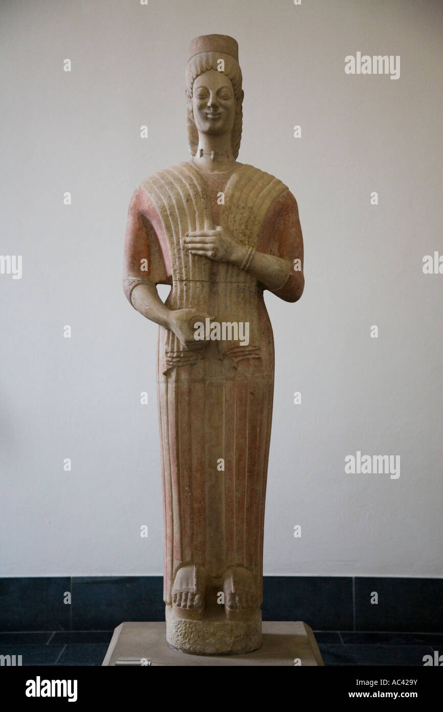 Statue of woman with pomegranate Found in Keratea Southattika 580 560 B ...
