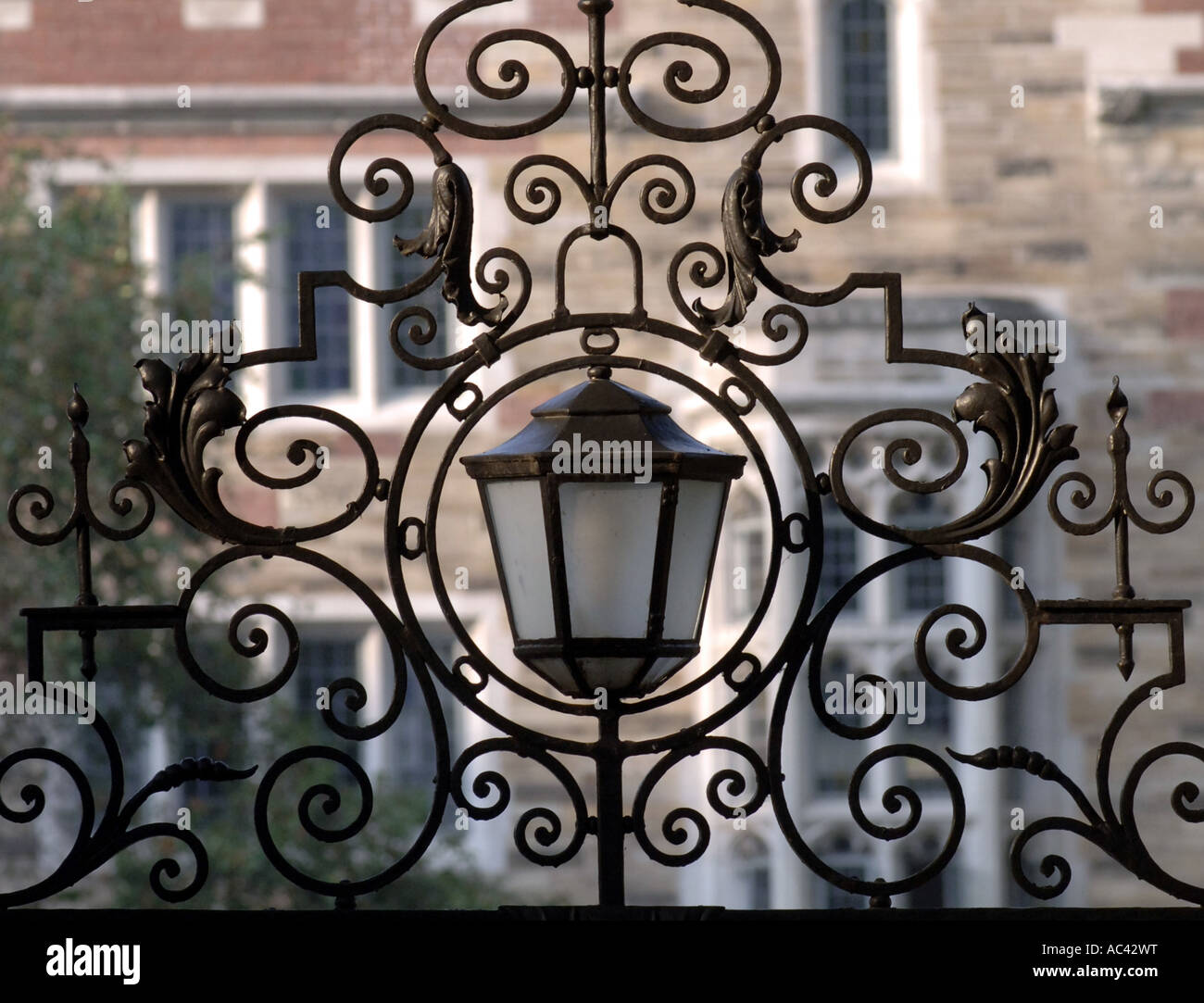 Entrance gate university hi-res stock photography and images - Alamy