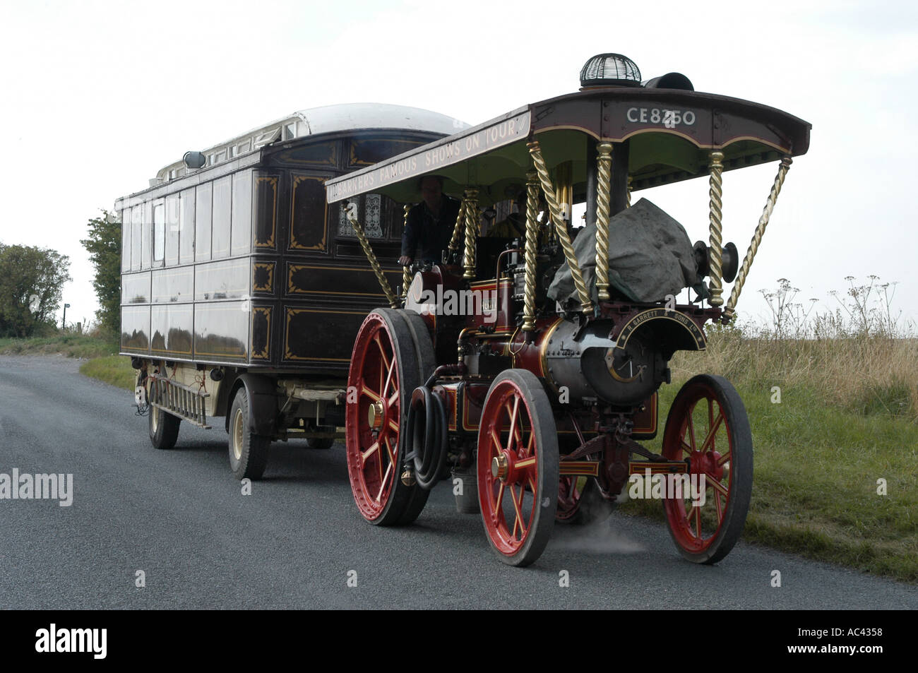 Vintage steam engine and trailer on Wiltshire country road Stock Photo ...