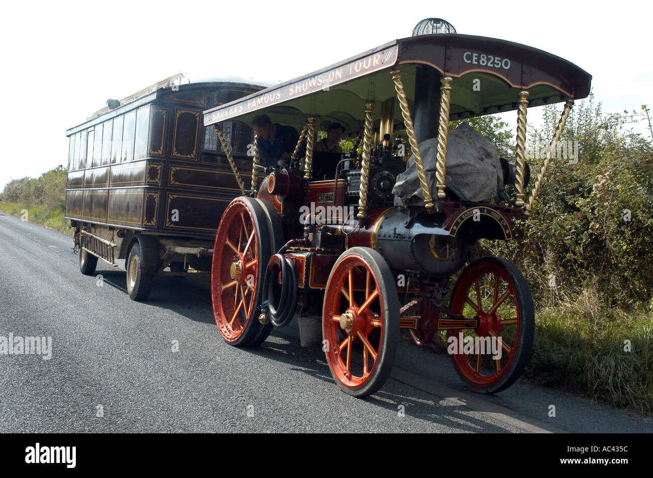 Vintage steam engine and trailer on Wiltshire country road Stock Photo ...