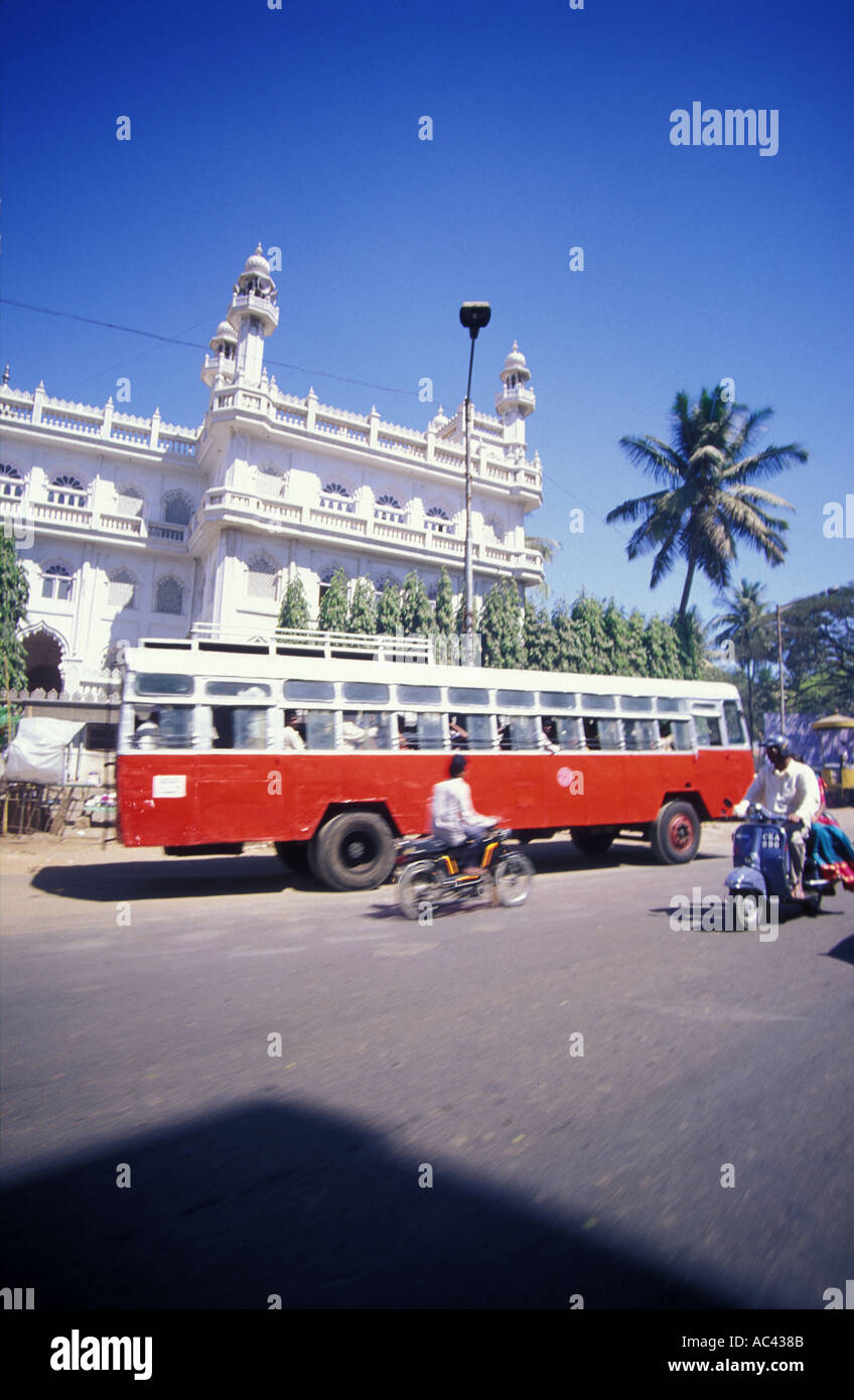 Bangalore bus hi-res stock photography and images - Alamy