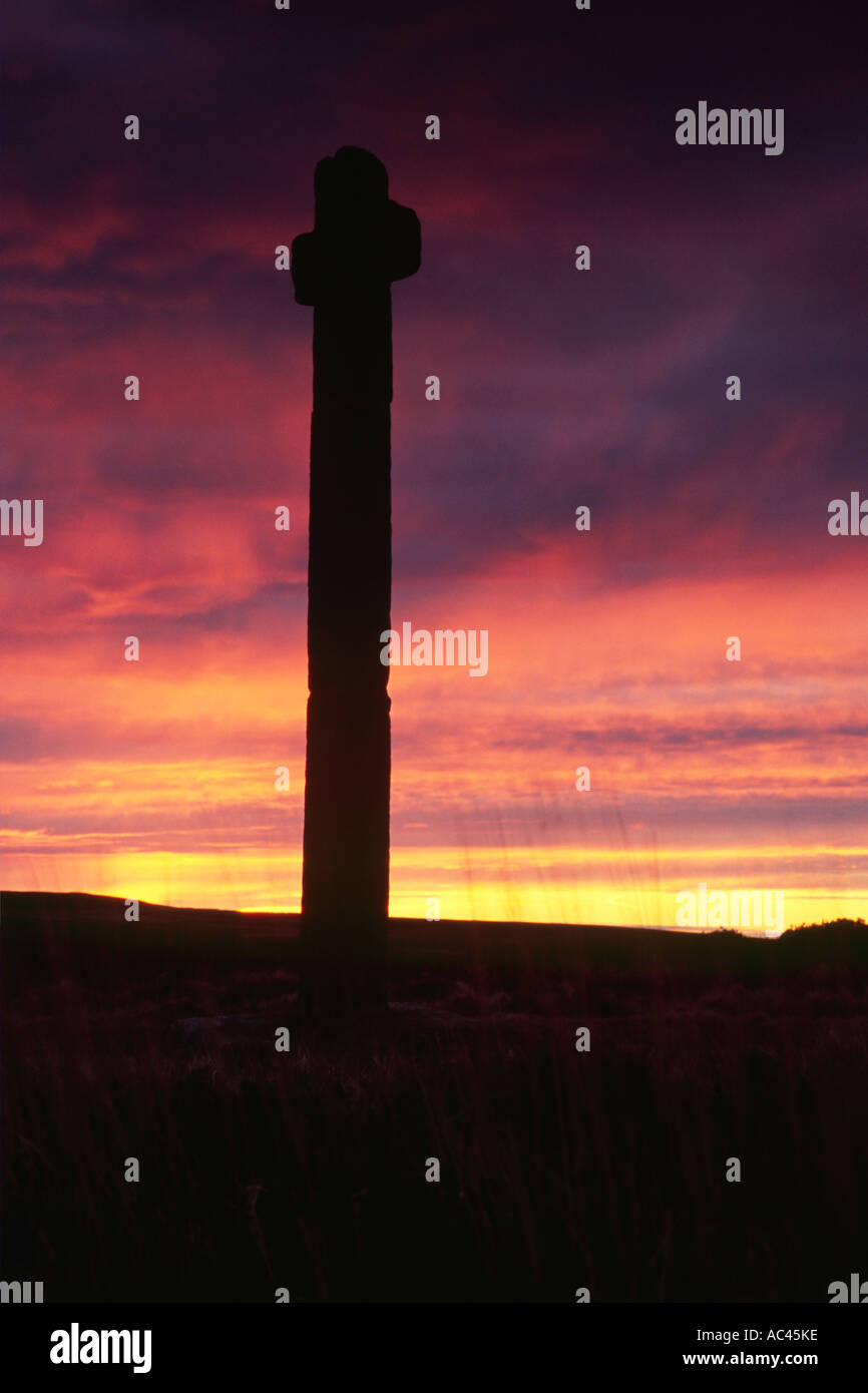 Ralph's Cross against red sky on Blakey Rigg above Westerdale Stock ...