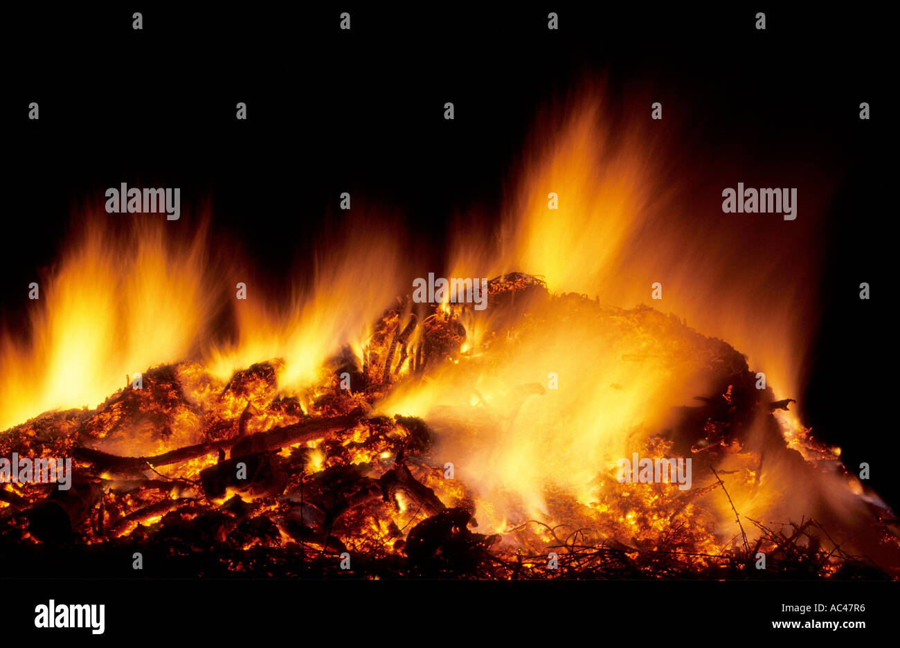 Mad fire hi-res stock photography and images - Alamy