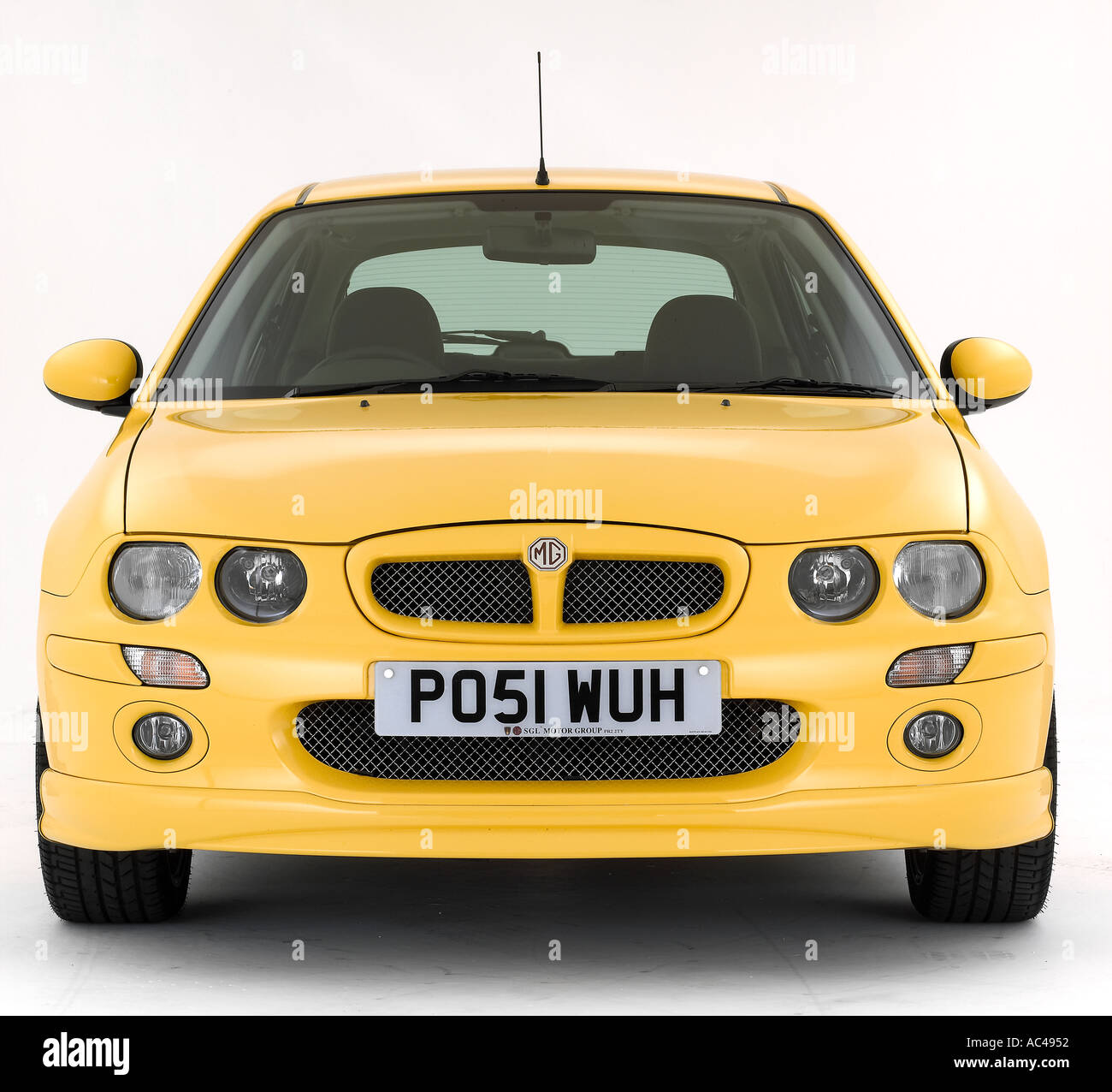 2001 mg zr 160 hi-res stock photography and images - Alamy