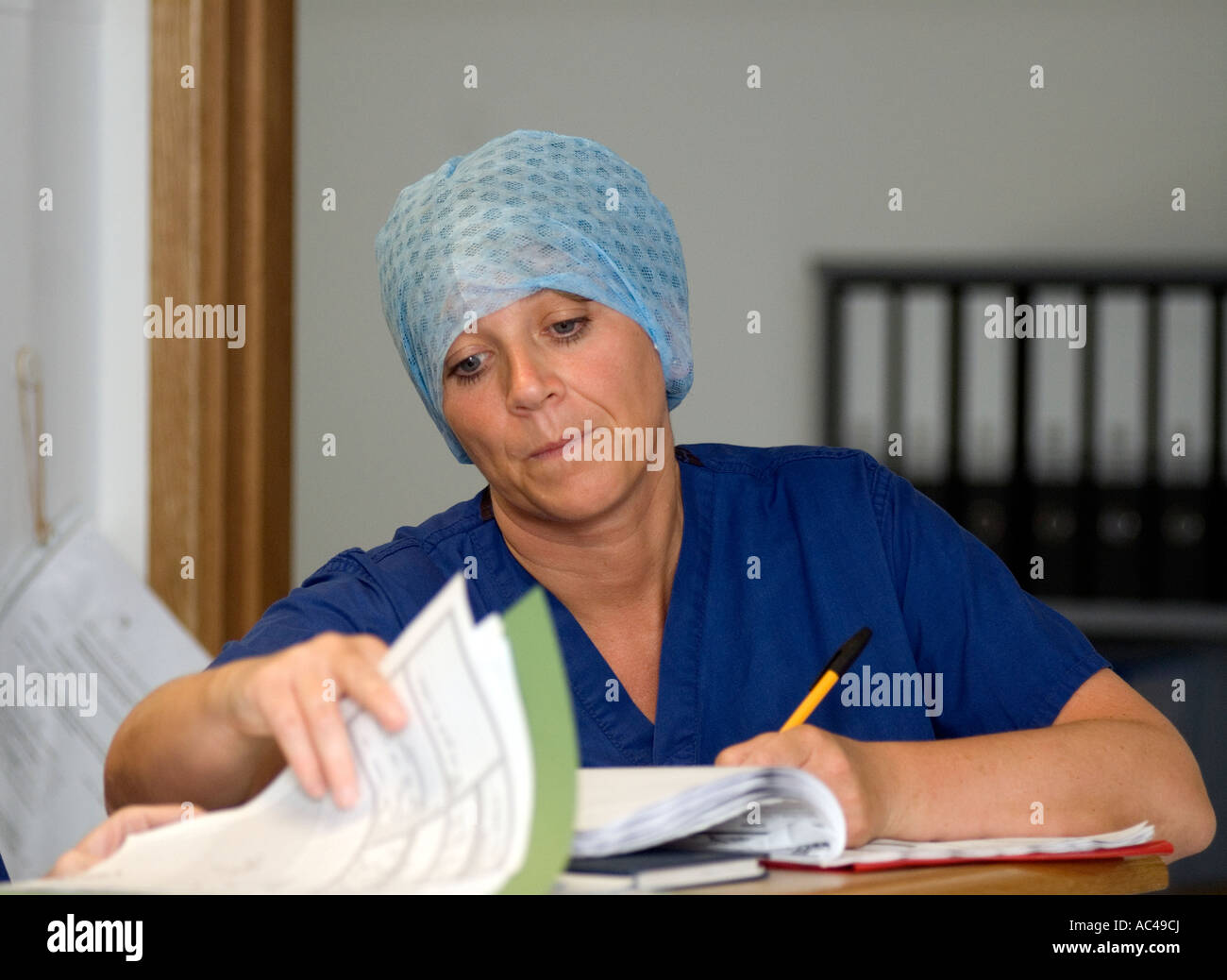 Ward sister nurse uk hi-res stock photography and images - Alamy