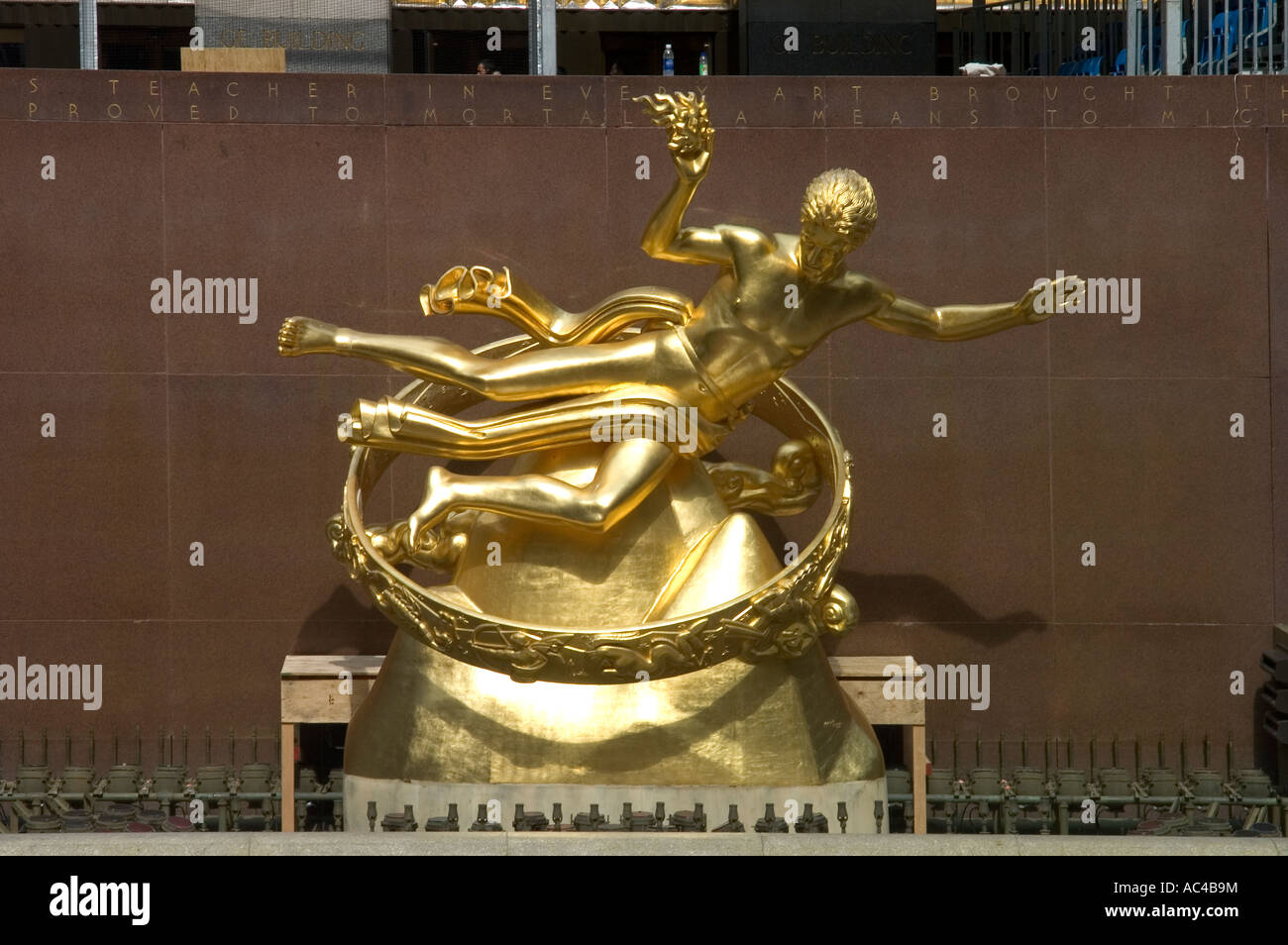 Prometheus statue Rockefeller Plaza New York Stock Photo, Royalty Free ...