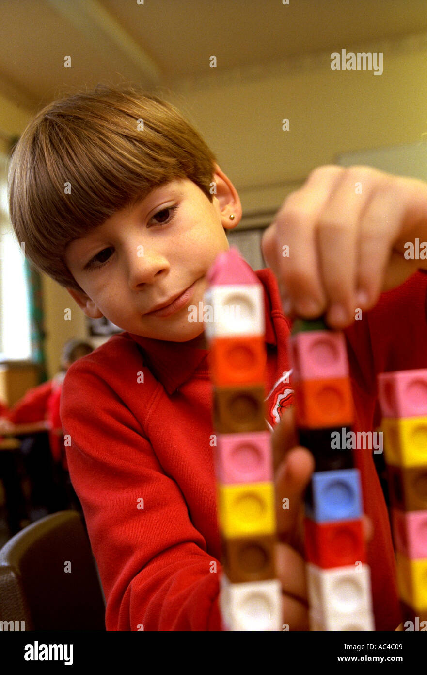Primary school child counting hi-res stock photography and images - Alamy