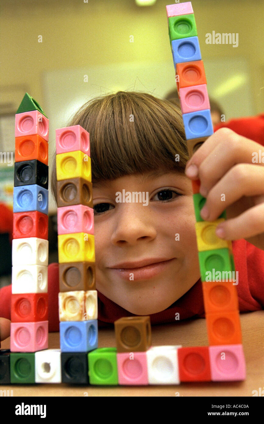 Student math blocks school hi-res stock photography and images - Alamy