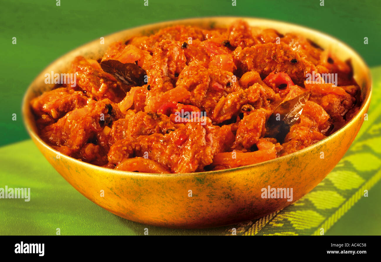 INDIAN CHILLI BEEF CURRY Stock Photo - Alamy