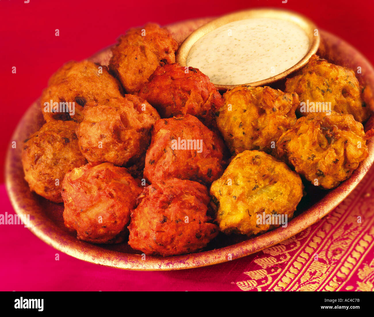 Pakora hi-res stock photography and images - Alamy