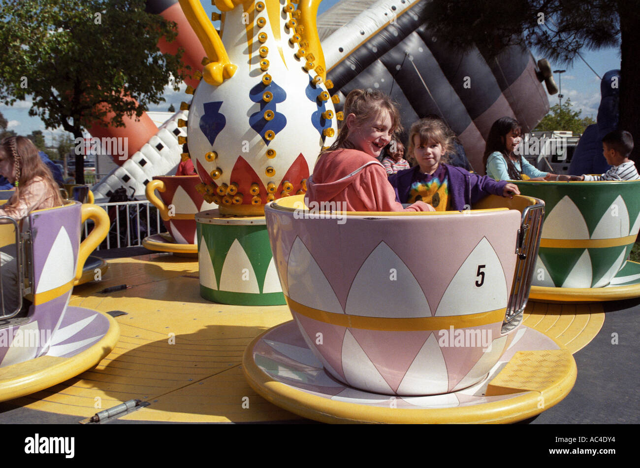 Spinning teacup hi-res stock photography and images - Alamy