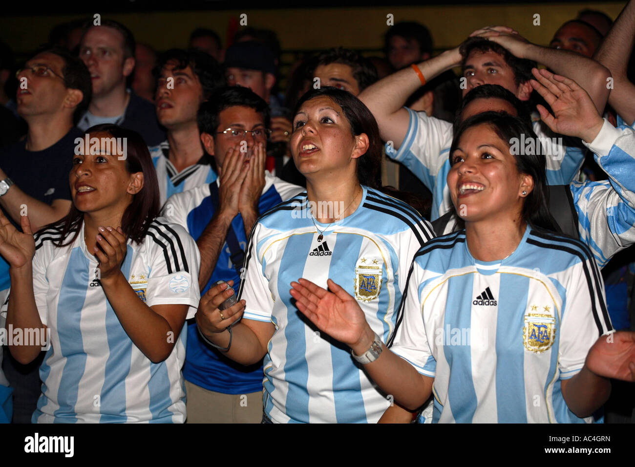 Argentinian fans watching game vs Mexico, 2006 World Cup Finals, The ...