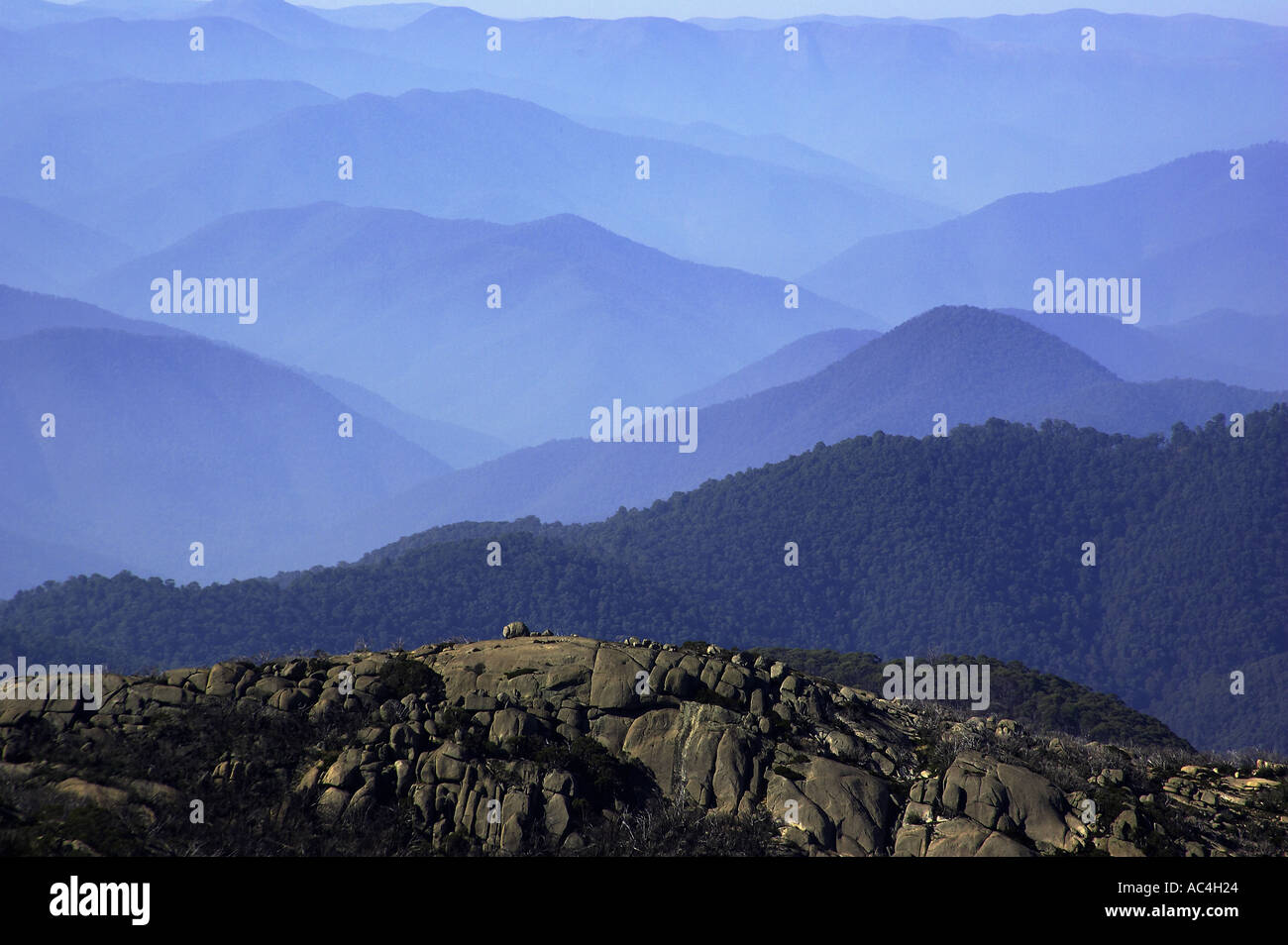 View over Australian Alps from The Horn 1723m Mount Buffalo National ...