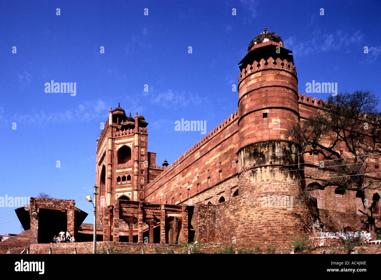 Red fort Agra Moghal Emperor Akbar India Indian Uttar Pradesh Stock ...