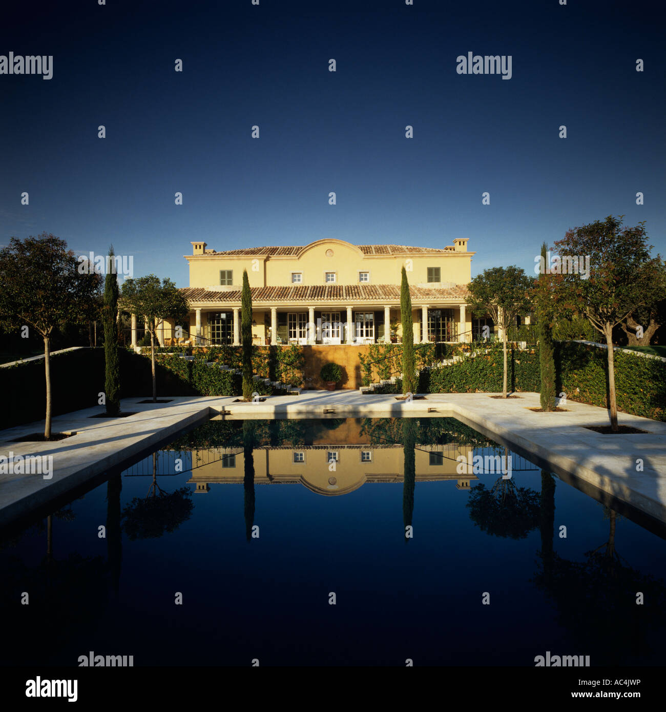 Pool elevation hi-res stock photography and images - Alamy