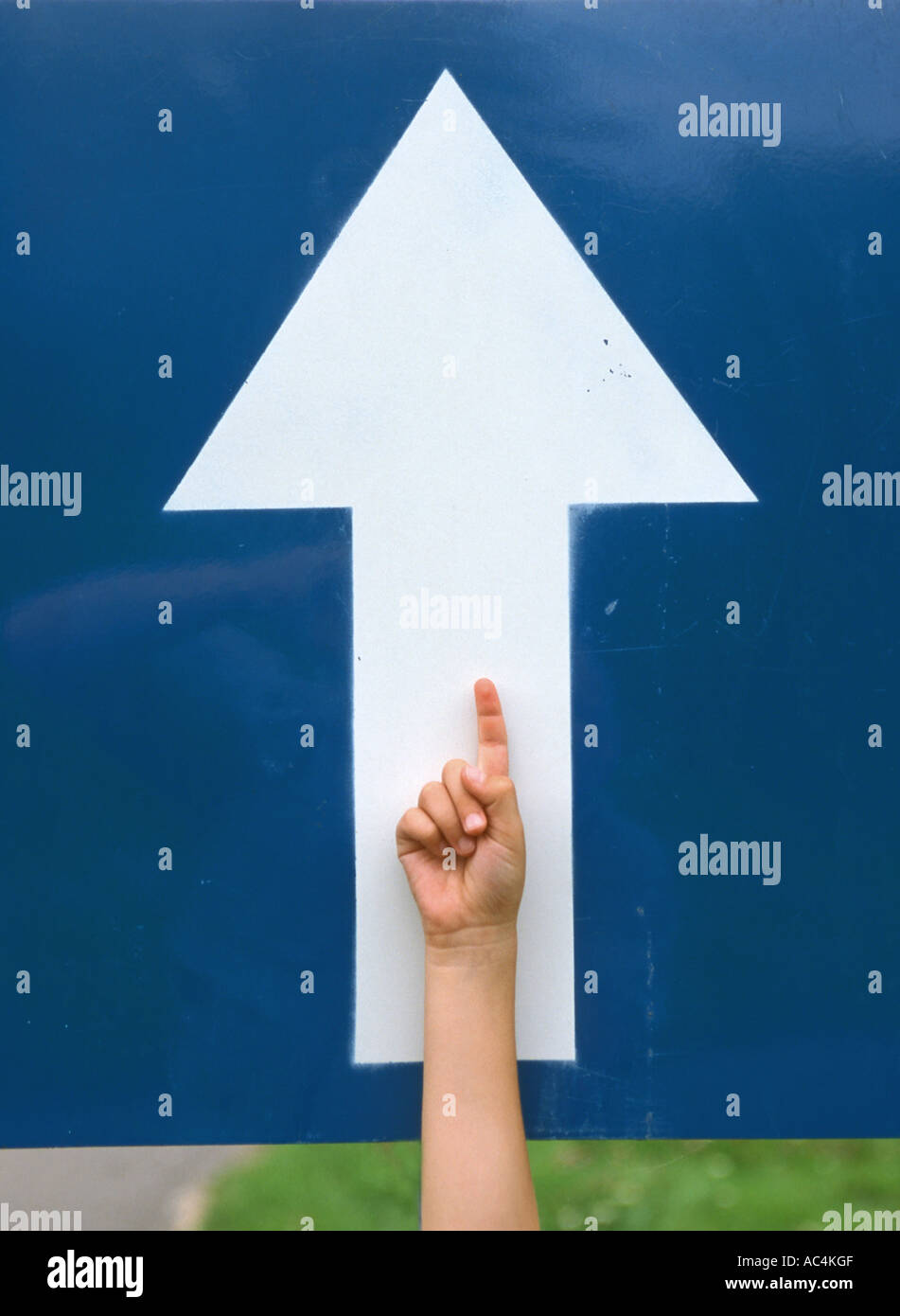 forward sign finger pointing up MR8424 Stock Photo - Alamy