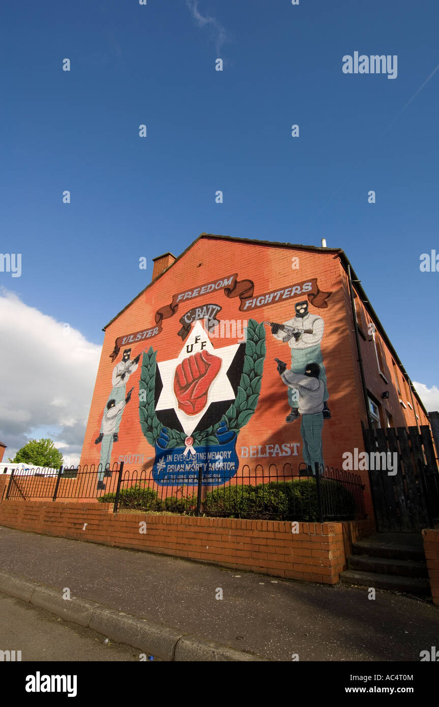 Taughmonagh hi-res stock photography and images - Alamy