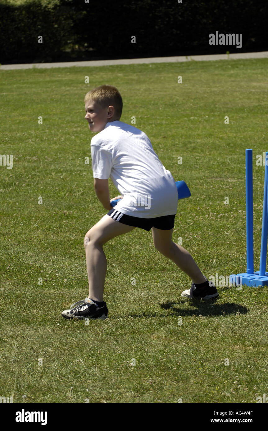 kids cricket quick cricket sports Stock Photo - Alamy