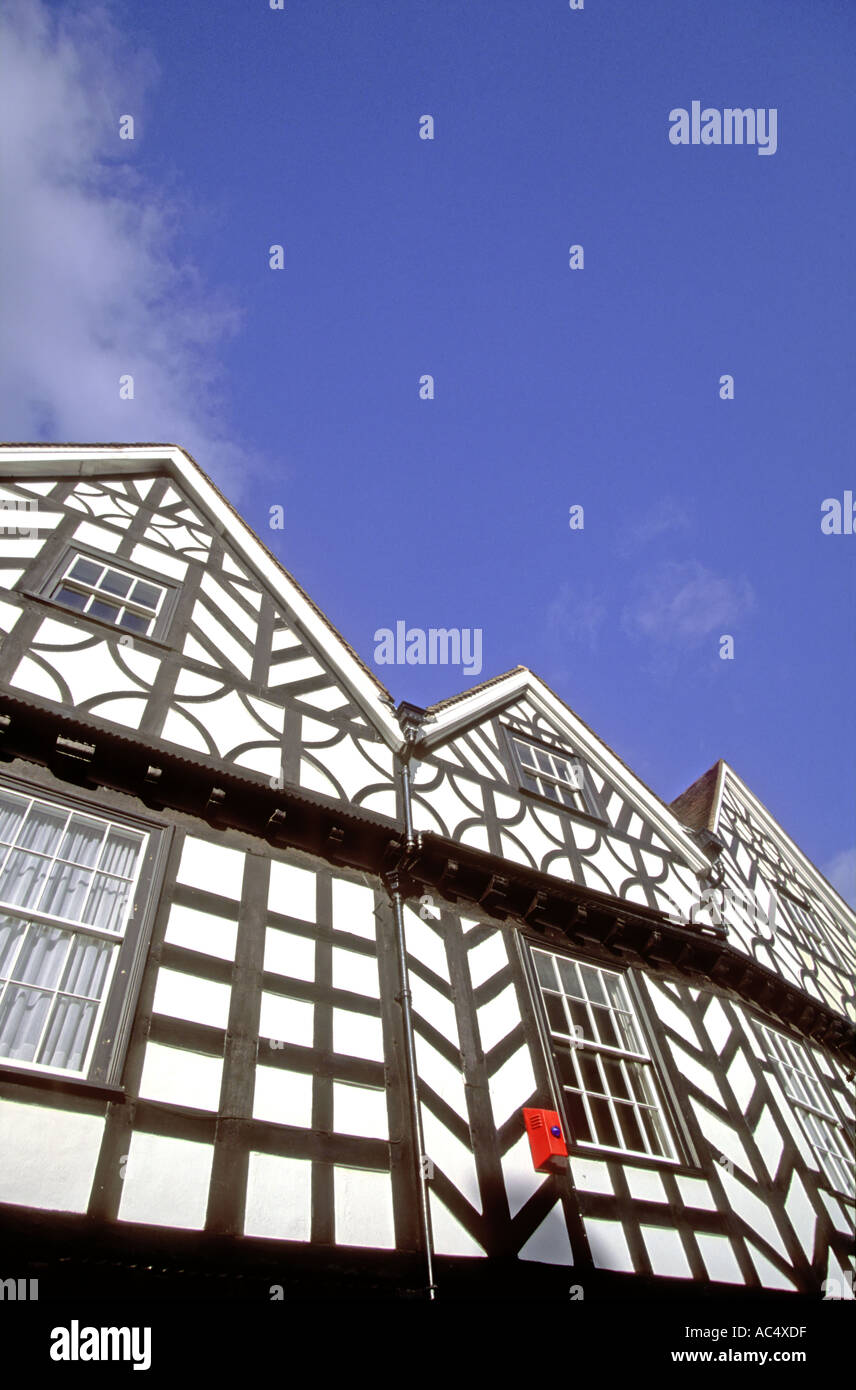 Tudor building warwick england great hi-res stock photography and ...