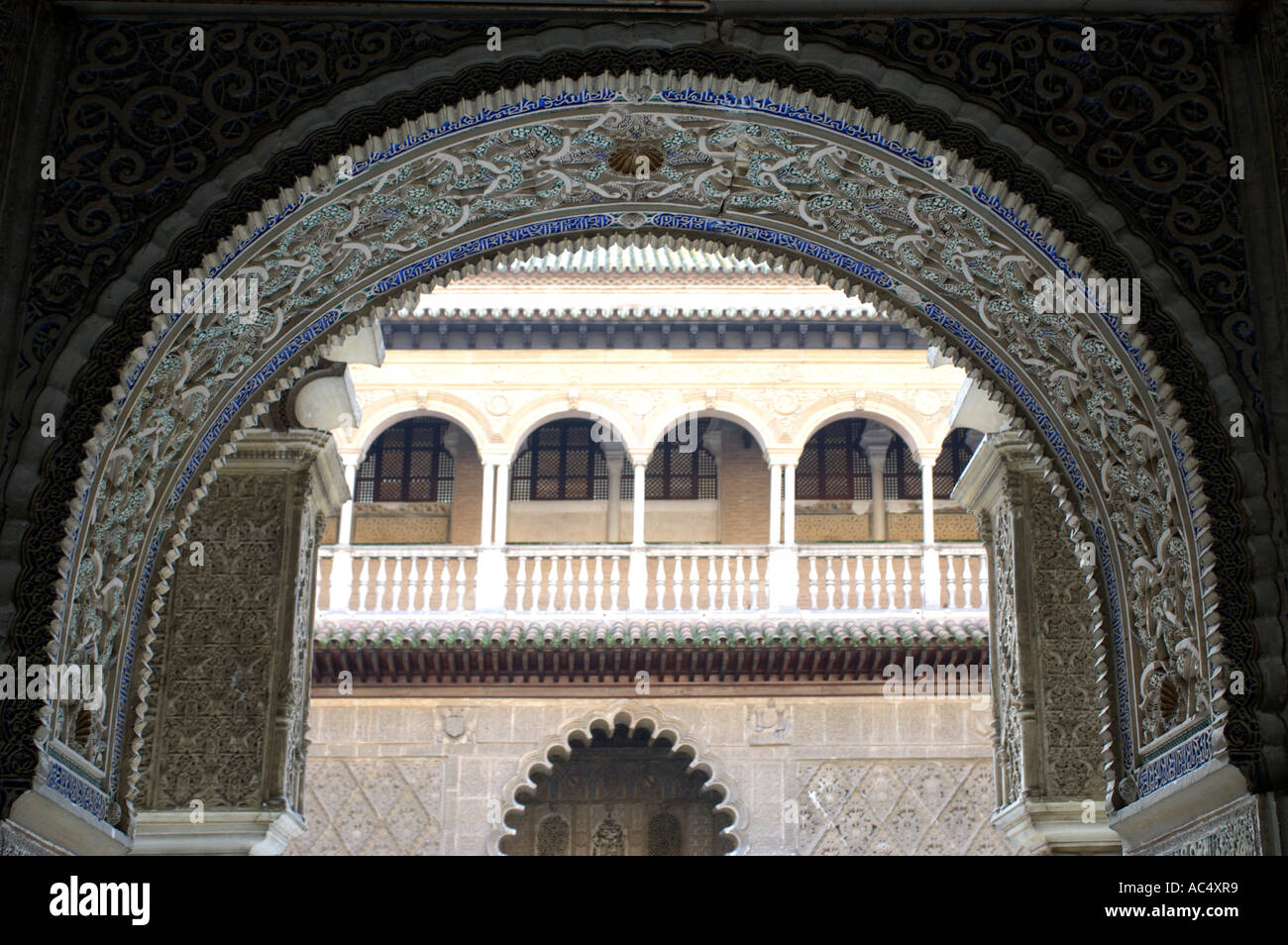 Nested arches hi-res stock photography and images - Alamy