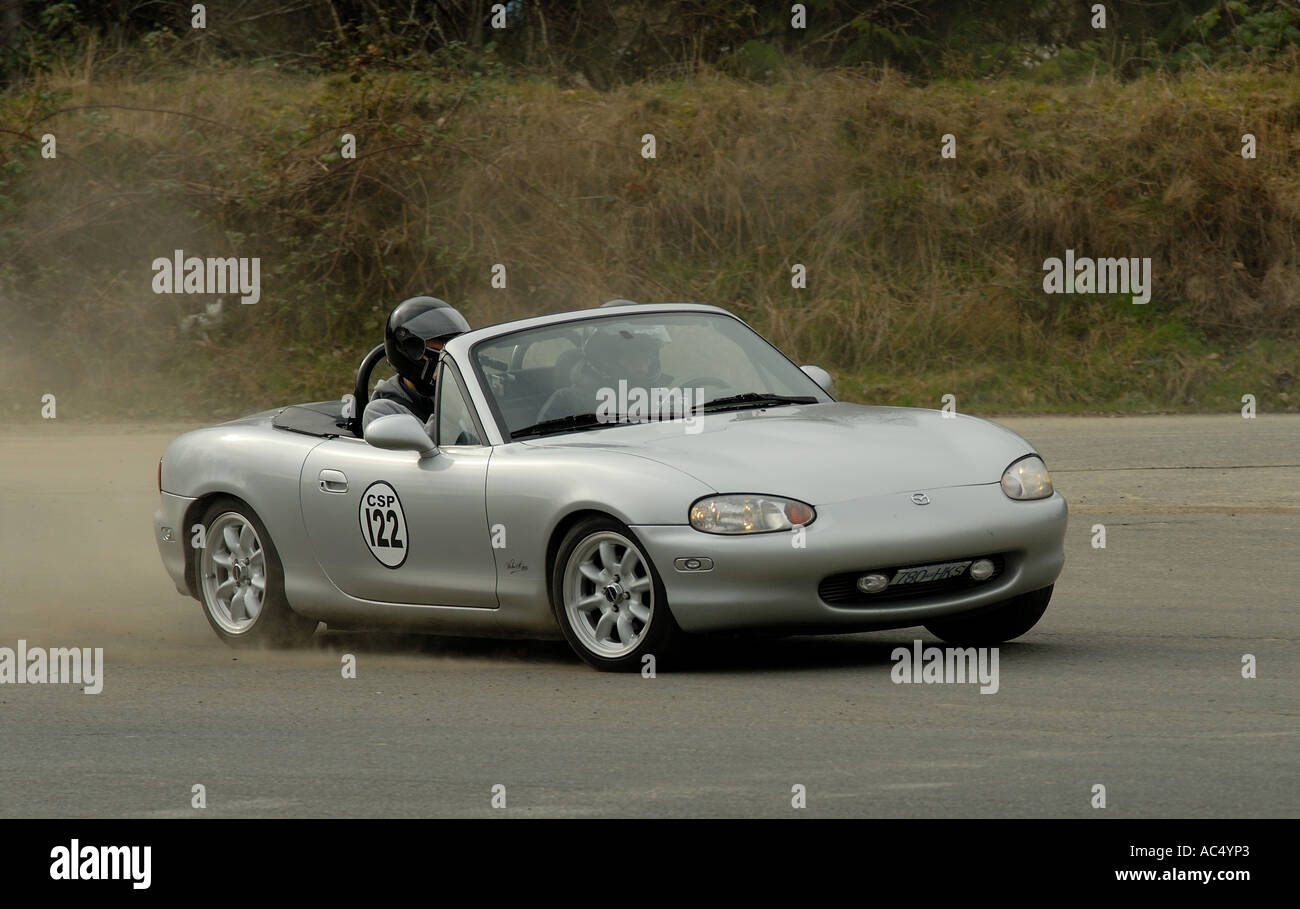 Mazda miata racing hi-res stock photography and images - Alamy