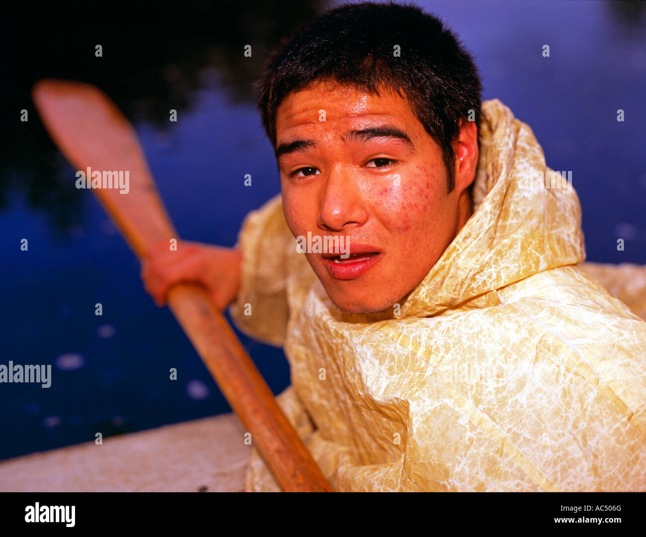 Alaskan eskimo people hi-res stock photography and images - Alamy