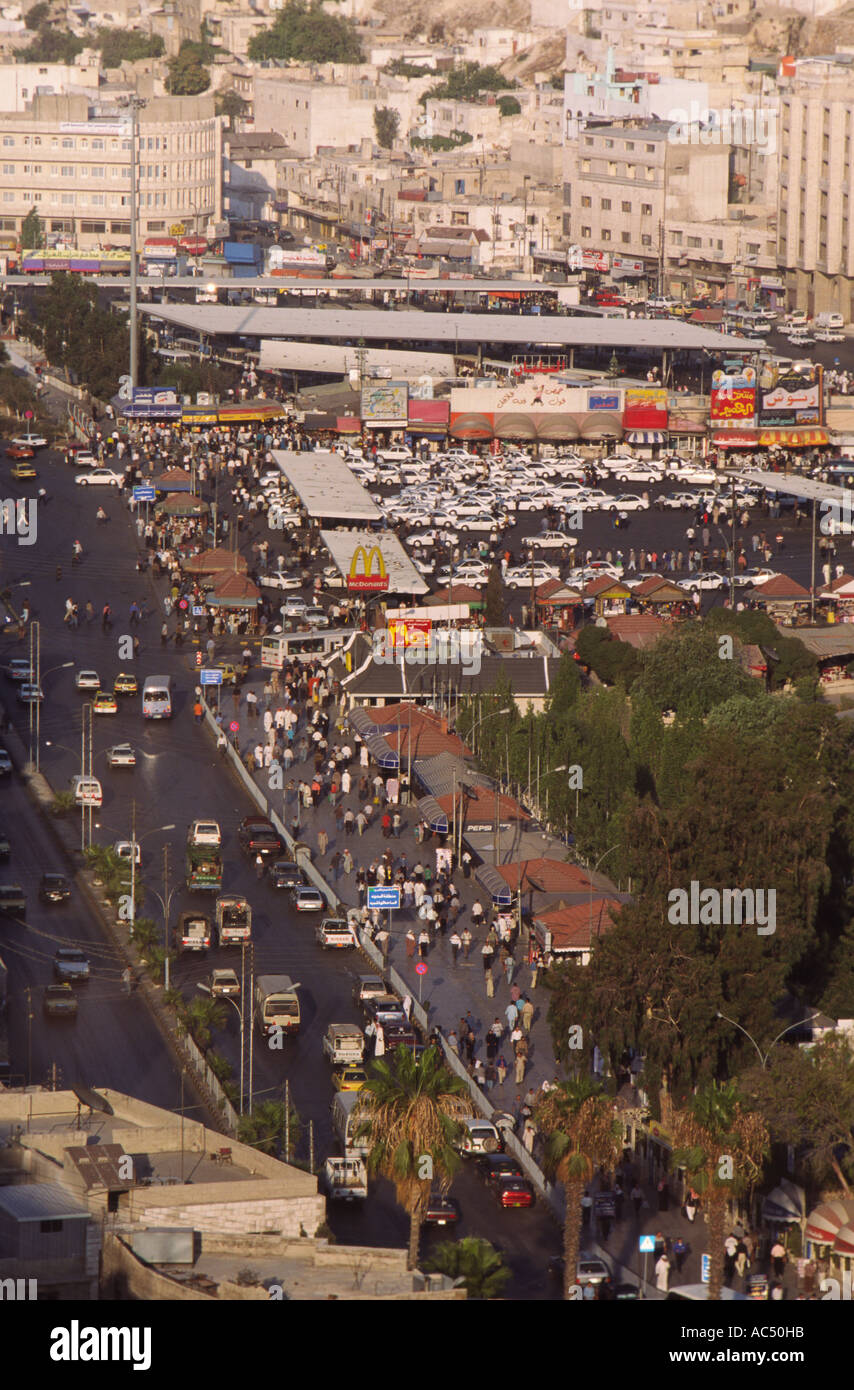 Busy street amman hi-res stock photography and images - Alamy