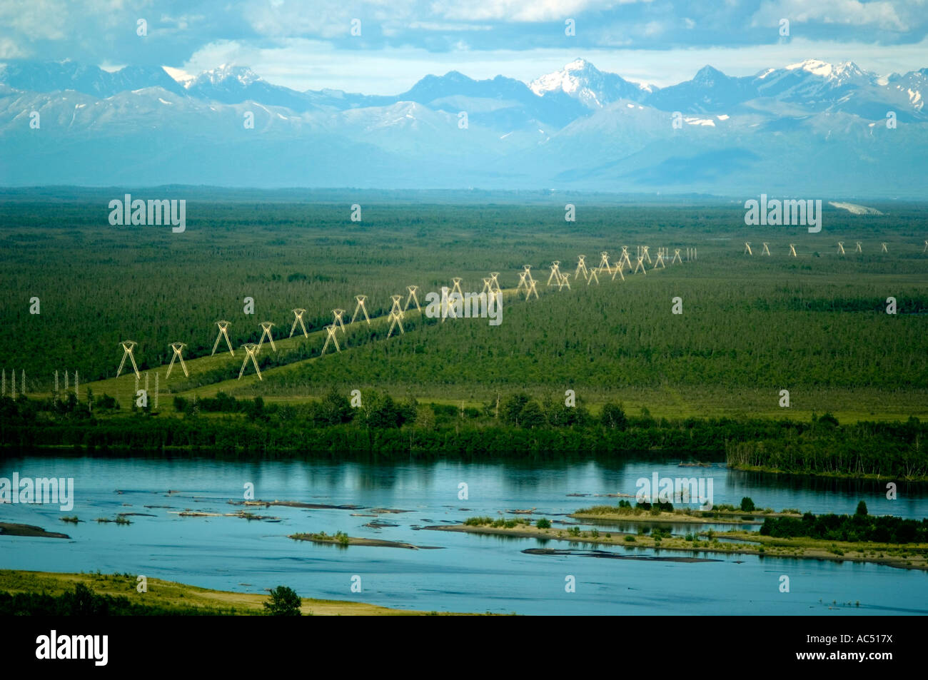 Transmission lines photos hi-res stock photography and images - Alamy