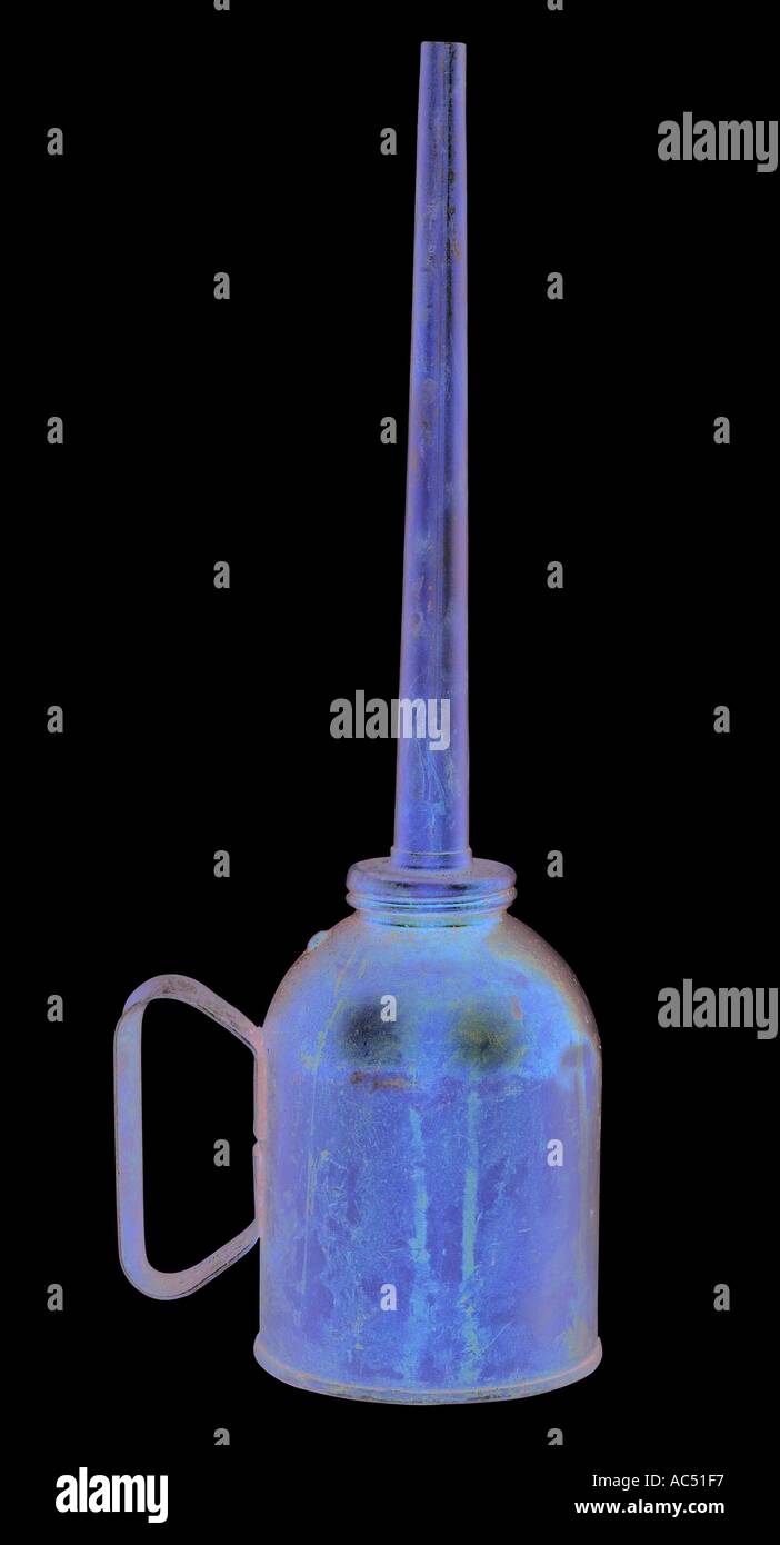 Oiling Can Can Oiling High Resolution Stock Photography and Images - Alamy