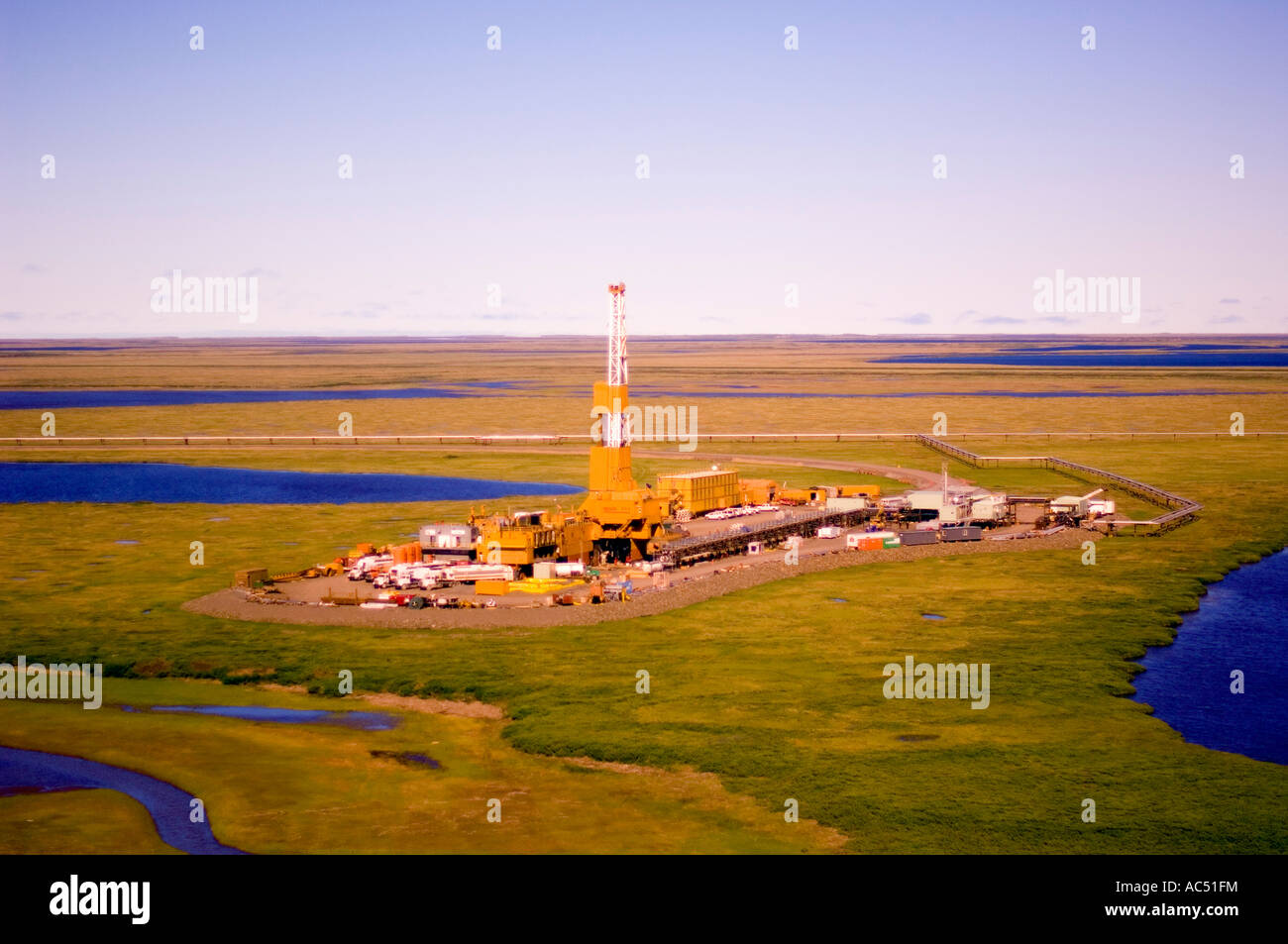 Hydrocarbons technology hi-res stock photography and images - Alamy