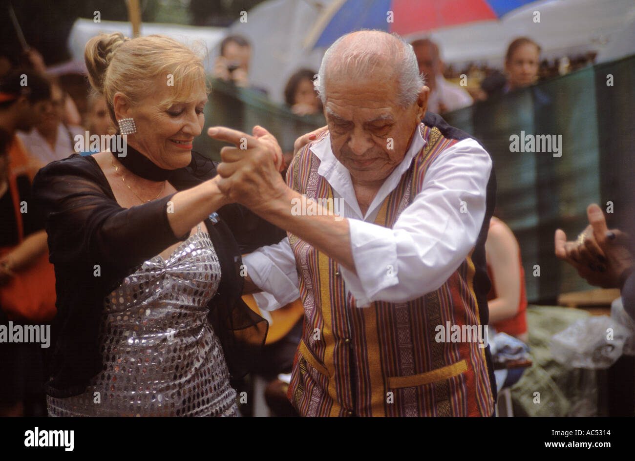 The TANGO spirit lives in the professional street dancers of SAN TELMO ...