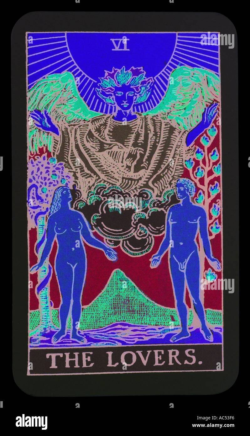 The lovers tarot card hi-res stock photography and images - Alamy