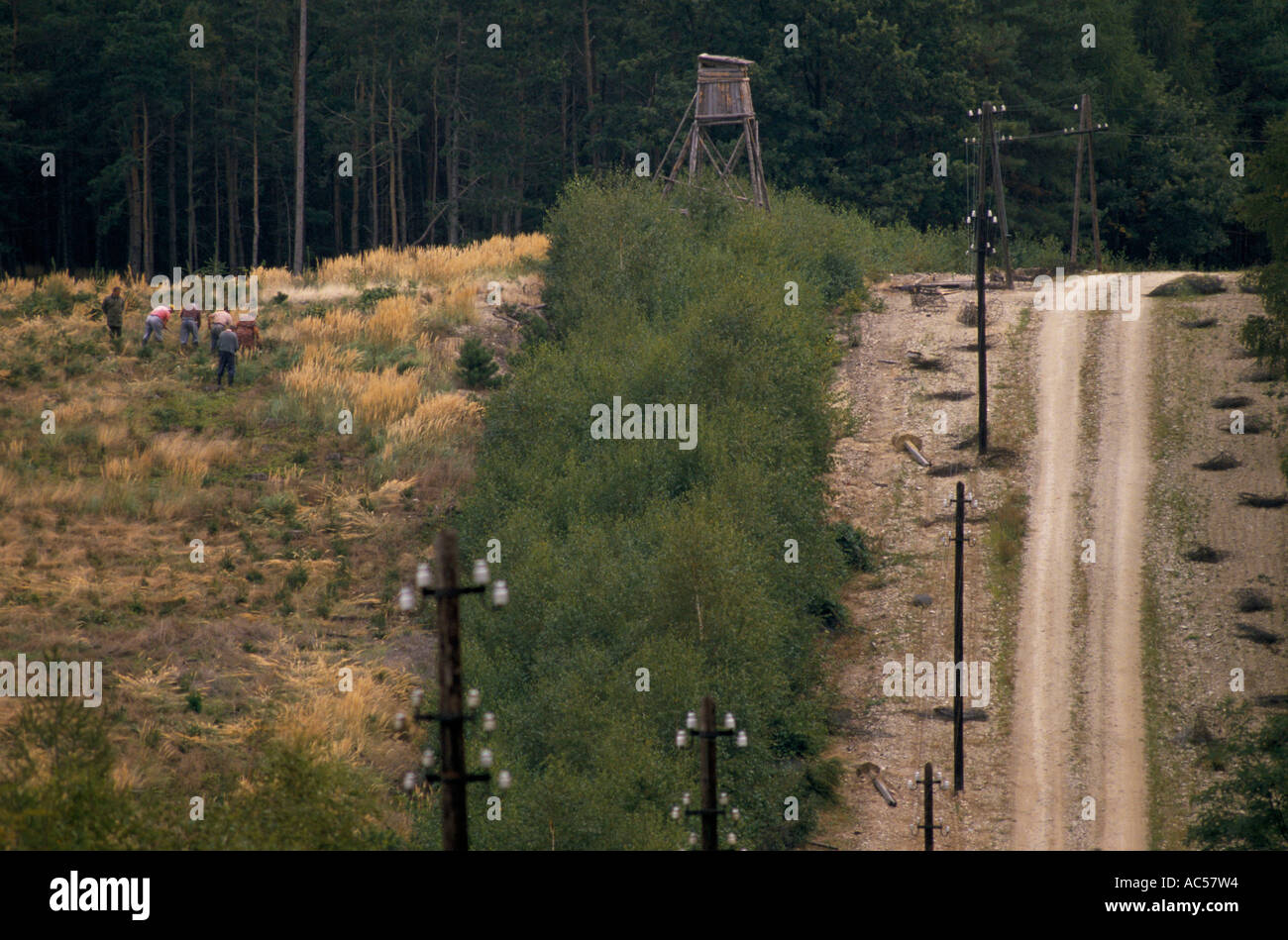 Fall of iron curtain hi-res stock photography and images - Alamy