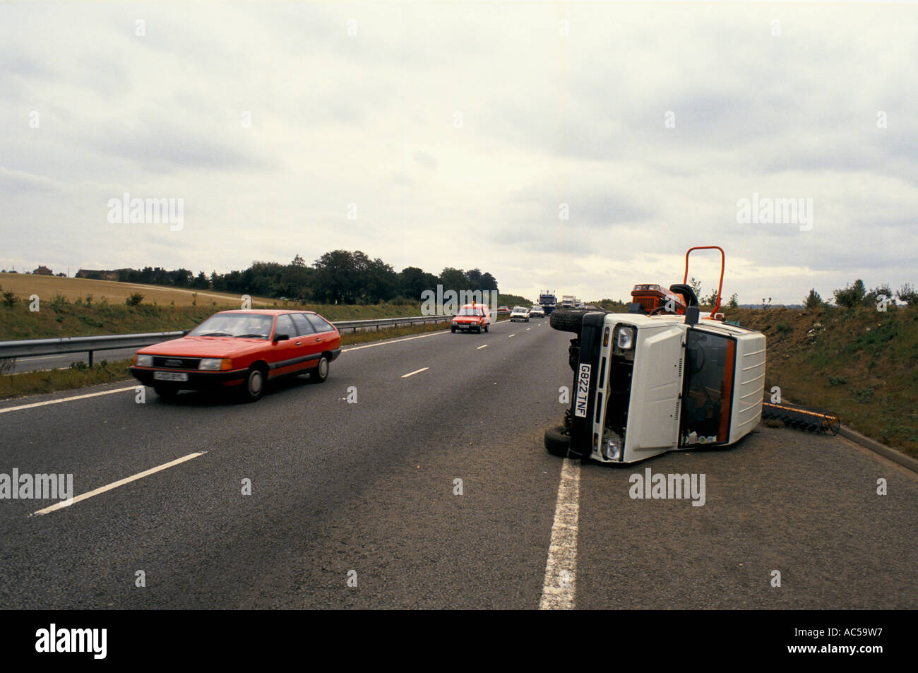 Car crash off road hi-res stock photography and images - Alamy