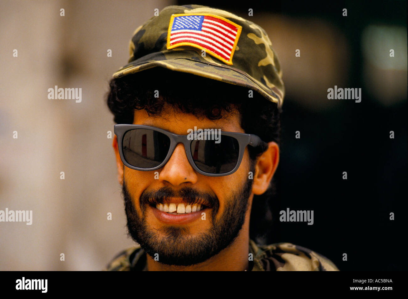 Kuwaiti man hi-res stock photography and images - Alamy