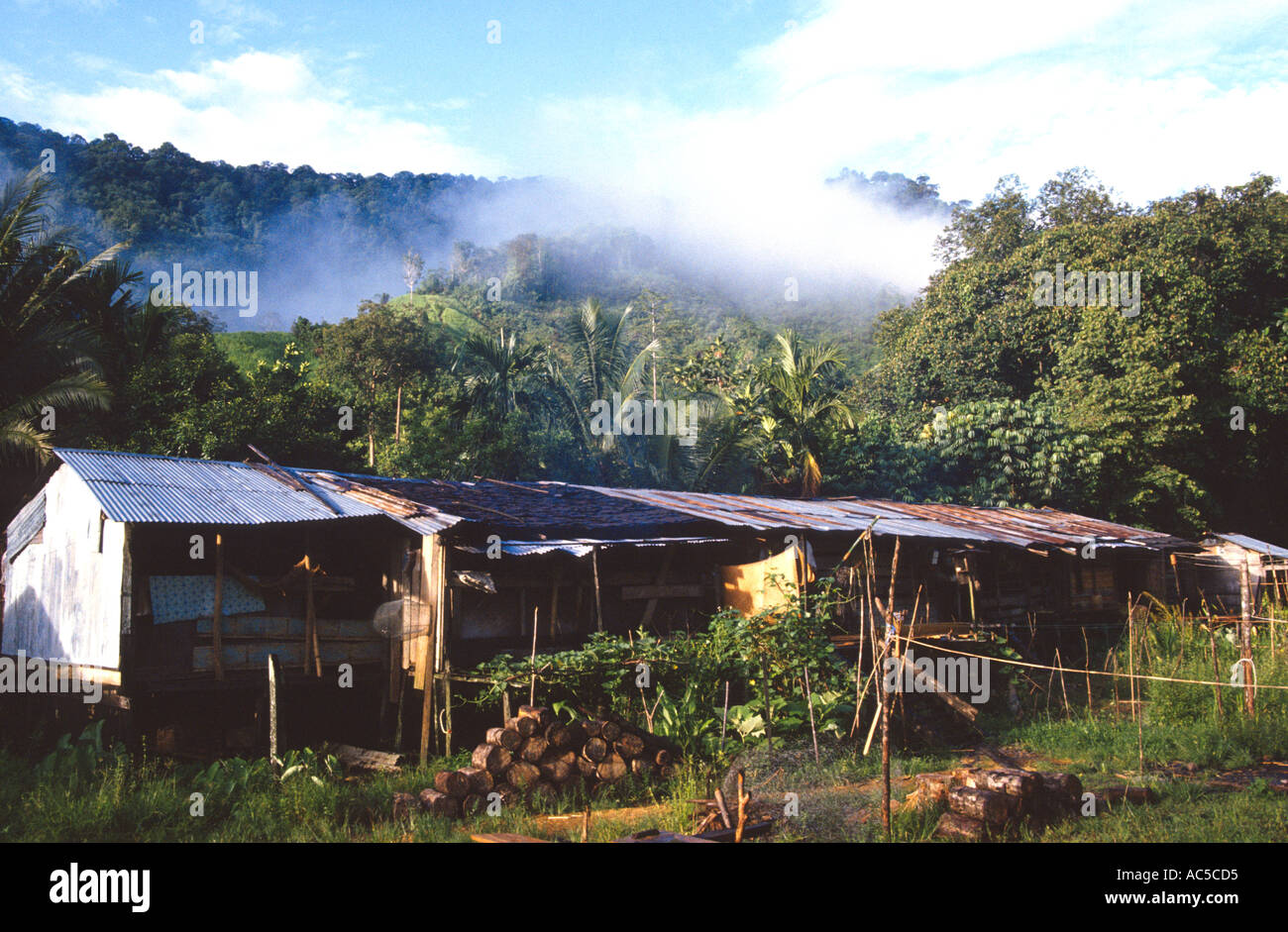 Iban longhouse Sarawak Borneo eastern Malaysia Stock Photo - Alamy