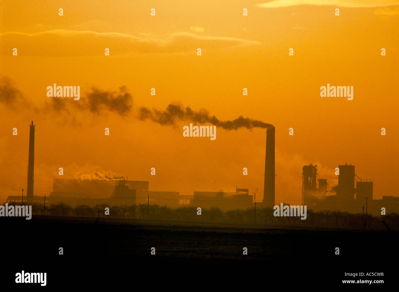 Industrial smog revolution hi-res stock photography and images - Alamy