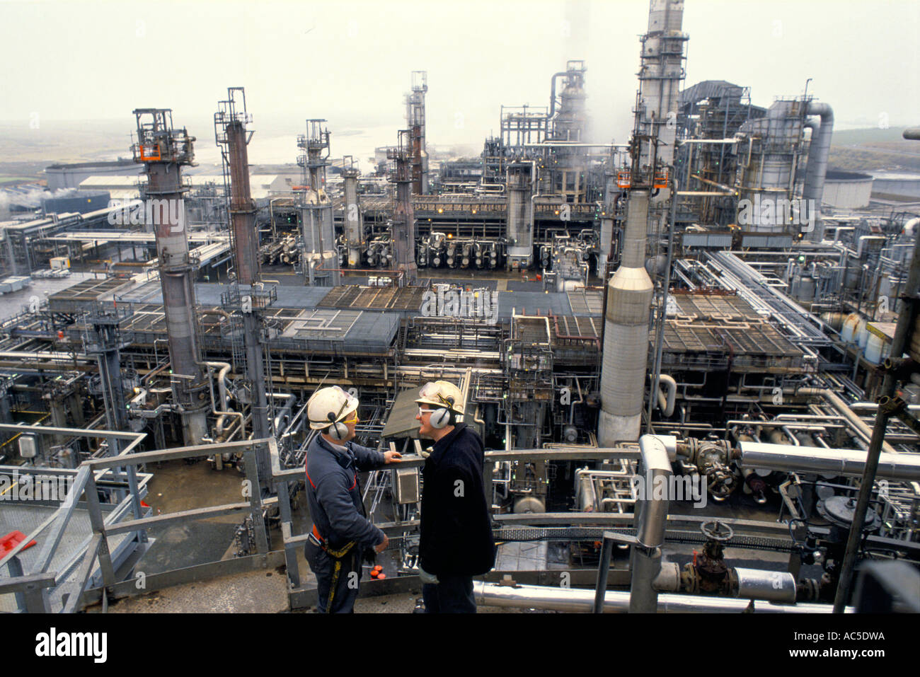 Texaco Oil Refinery High Resolution Stock Photography and Images - Alamy