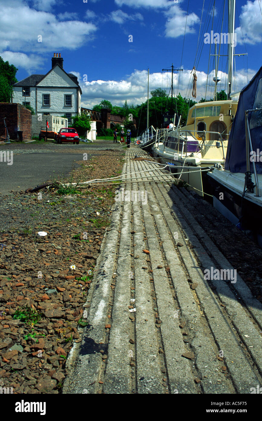 Bowling harbour hi-res stock photography and images - Alamy