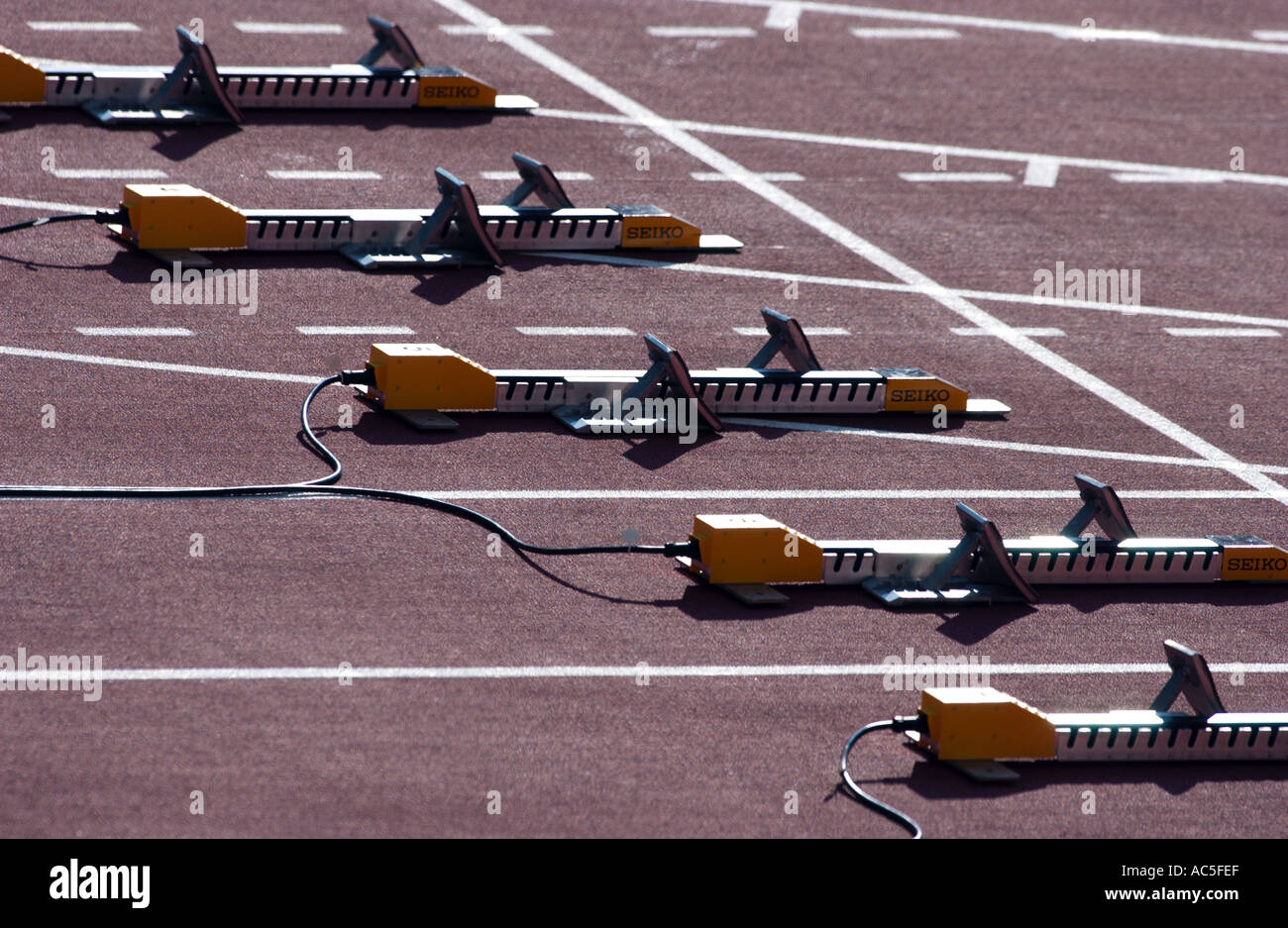 birdseye view of empty starting blocks Stock Photo - Alamy