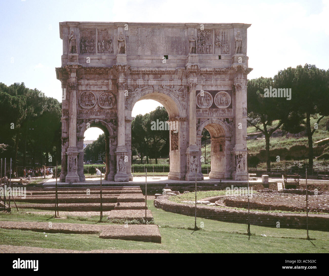 Triumphal arch of the emperor Constantine the Great Rome Italy Stock ...