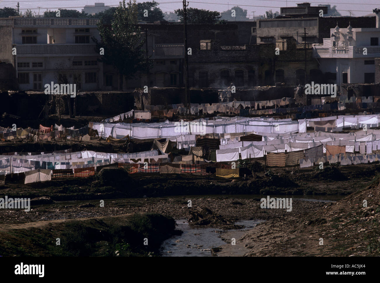 Bus transport peshawar pakistan hi-res stock photography and images - Alamy