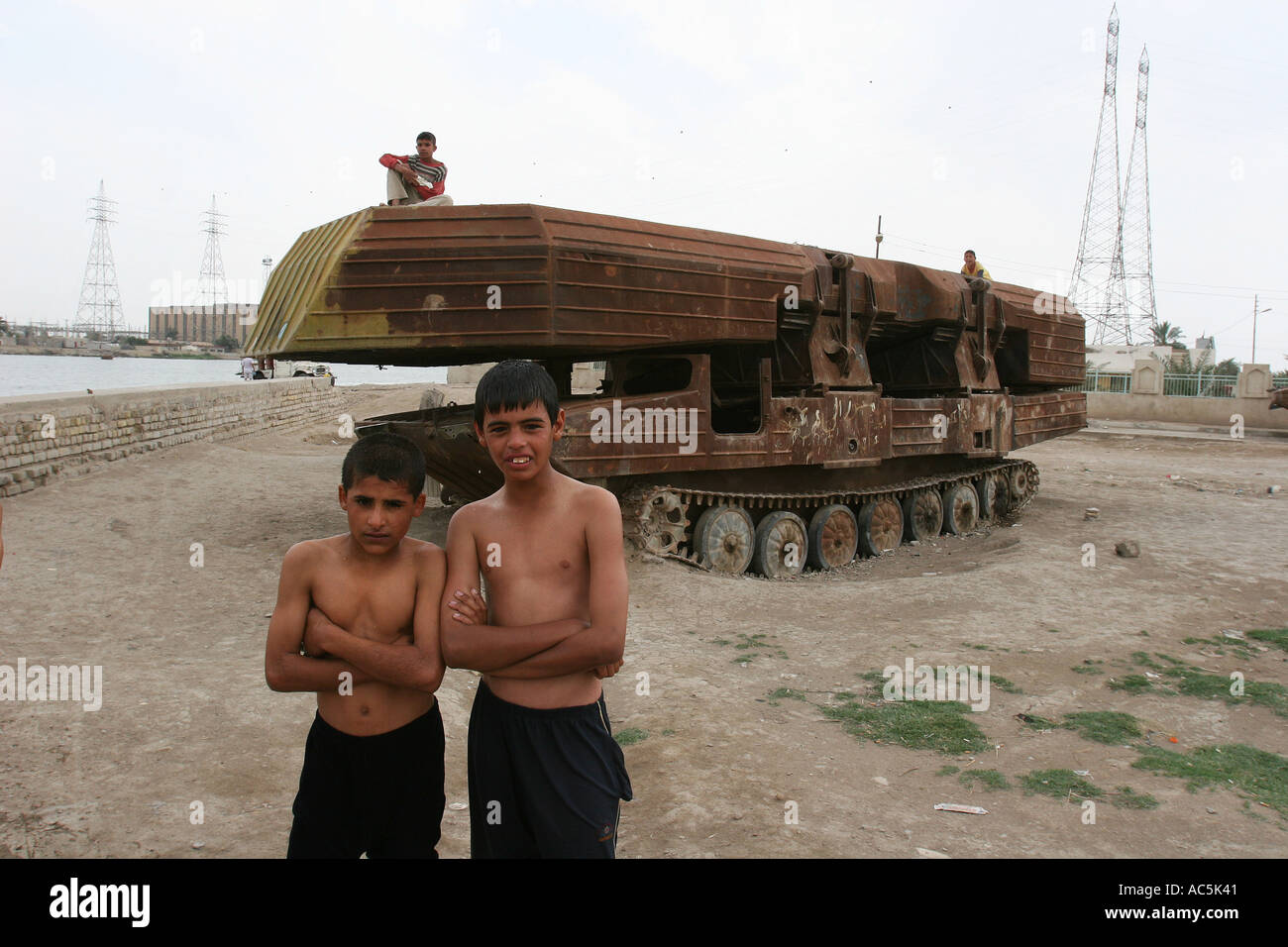 Basra river hi-res stock photography and images - Alamy
