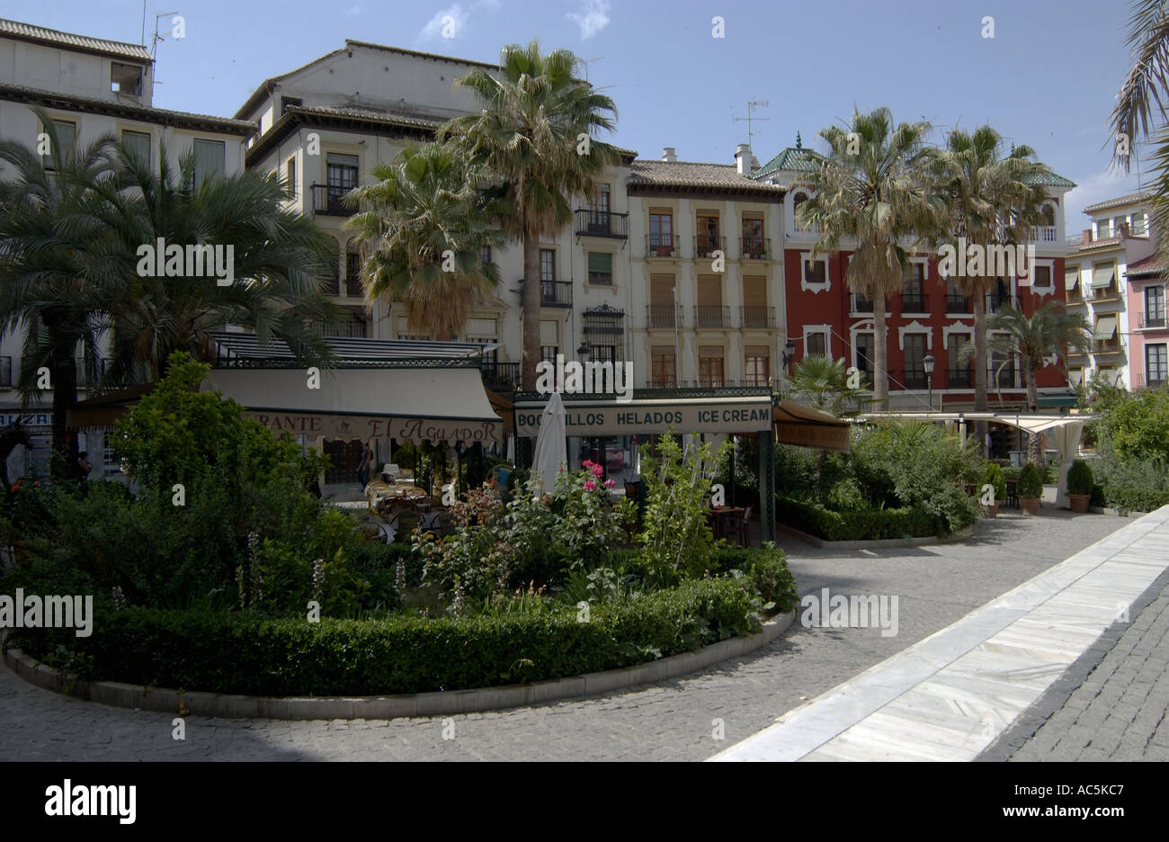 Traditional Plaza de la Romanilla, Granada, Andalusia Spain Stock Photo ...