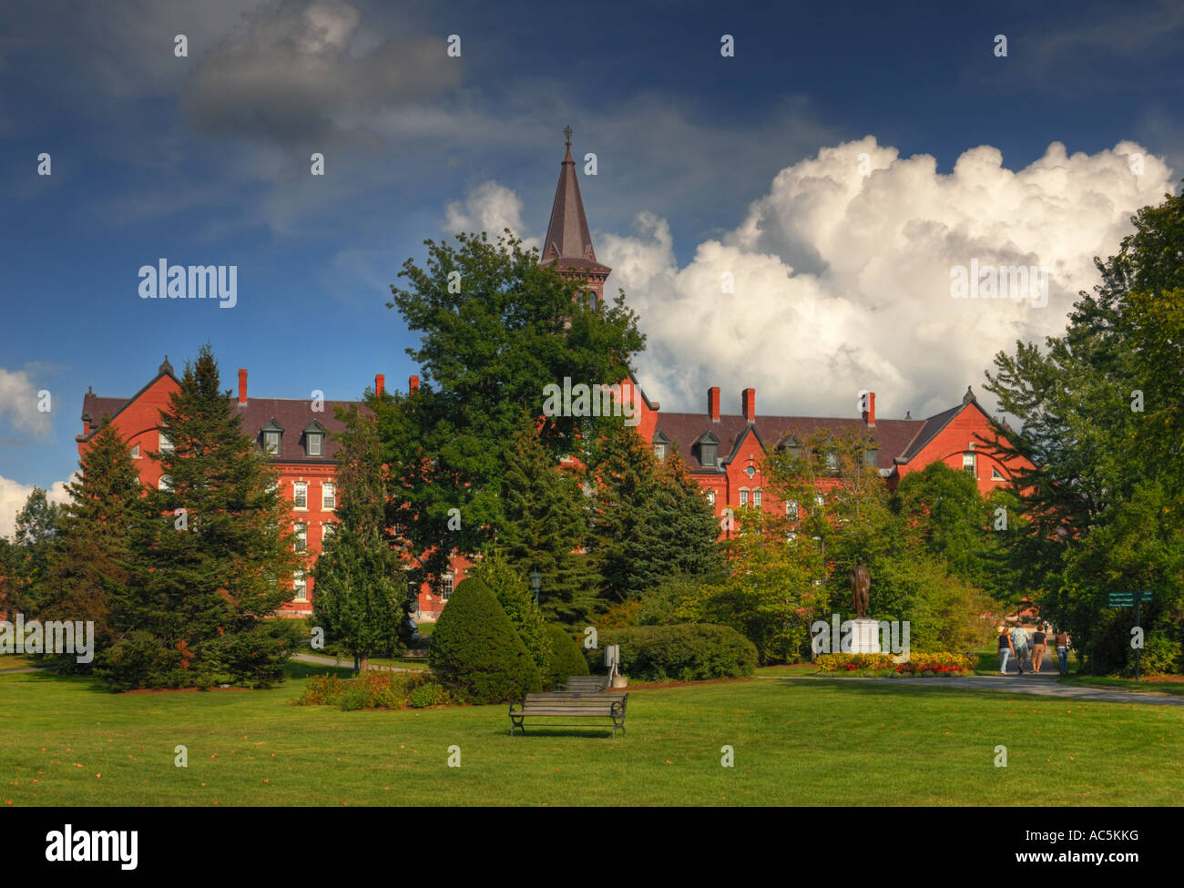 Vermont campus hi-res stock photography and images - Alamy